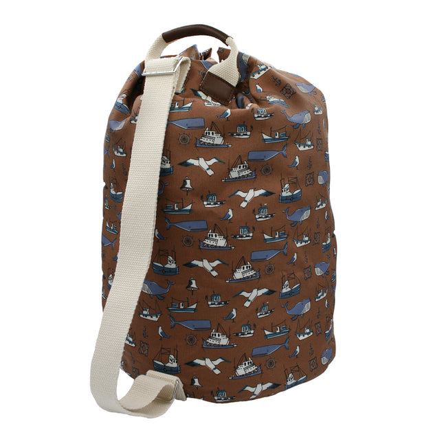 Brown beach bag marine design